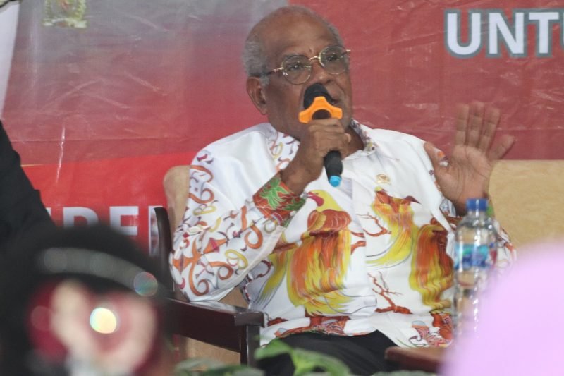 Obet Rumbruren Tegaskan Dukungan Penuh terhadap Program MBG di Papua ...